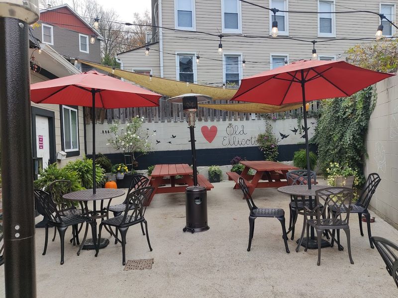 This charming restaurant in Maryland has breakfast so good, it’s worth ...