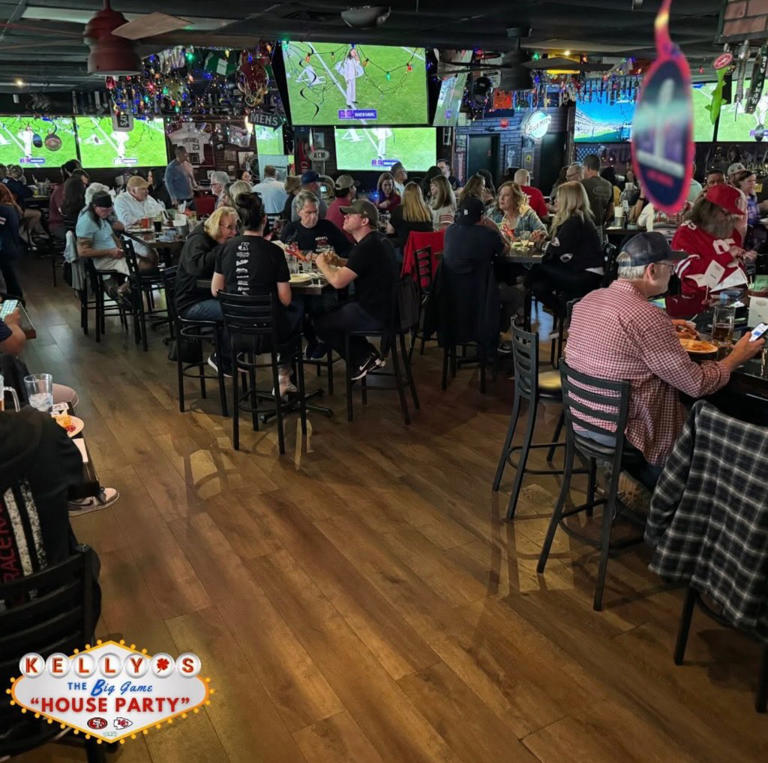 Two Southern California bars ranked among the best in the US