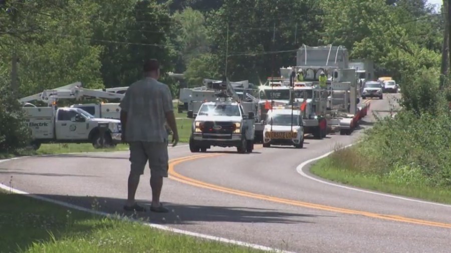 Super load truck carrying giant transformer crawls through Princeton