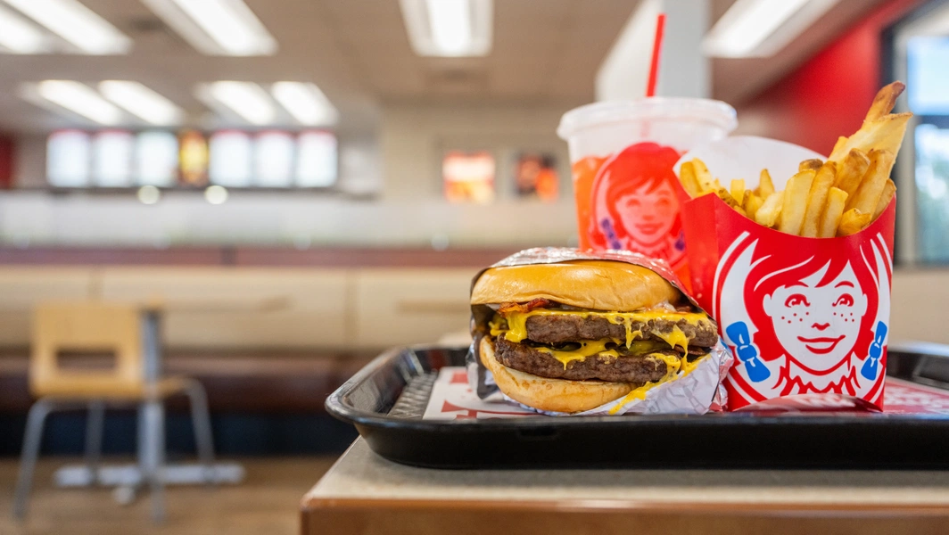 4 Wendy’s burgers ranked from basic to bold