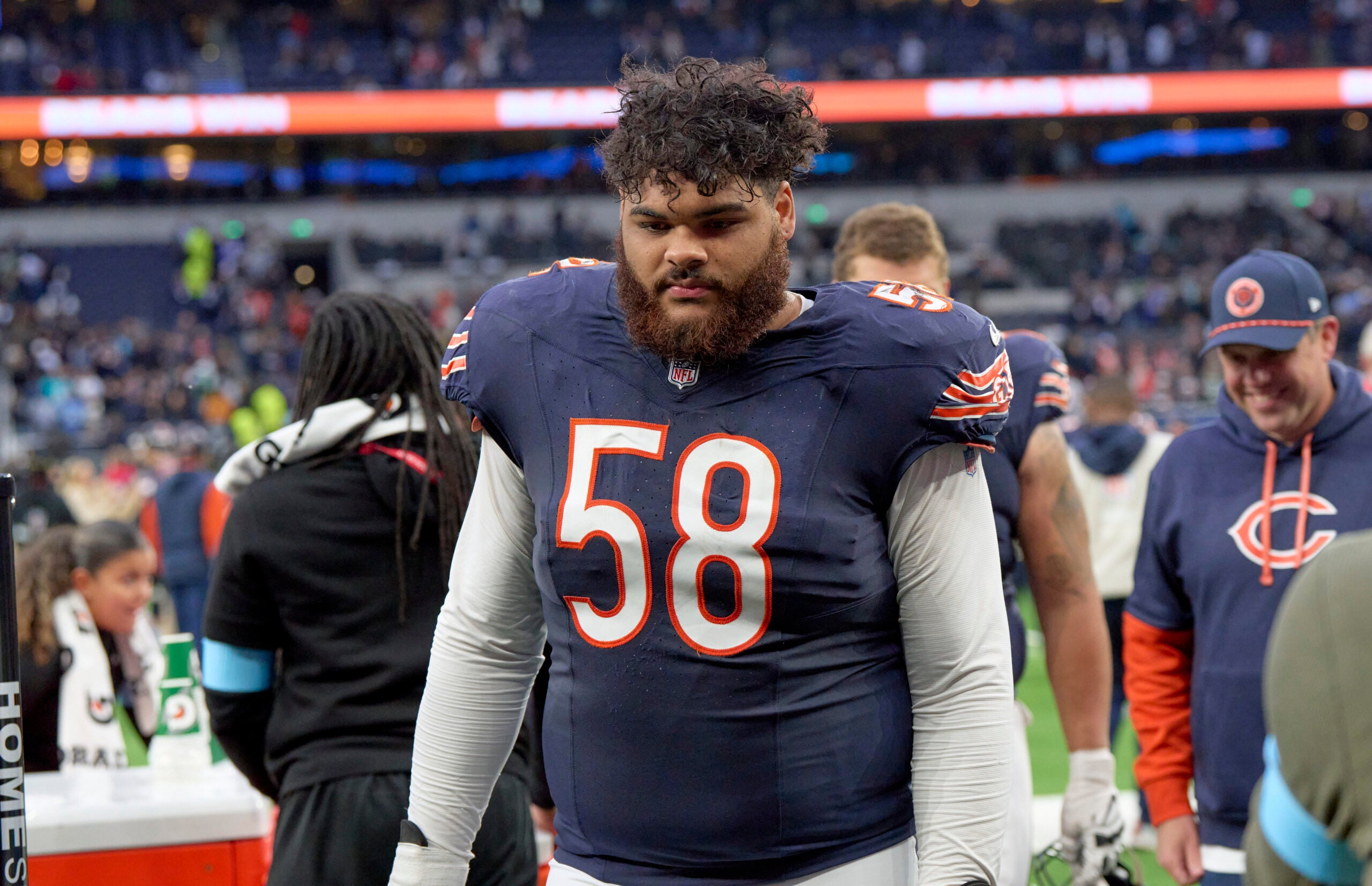 Ridiculous league-wide narrative could force Bears RT Darnell Wright to ...