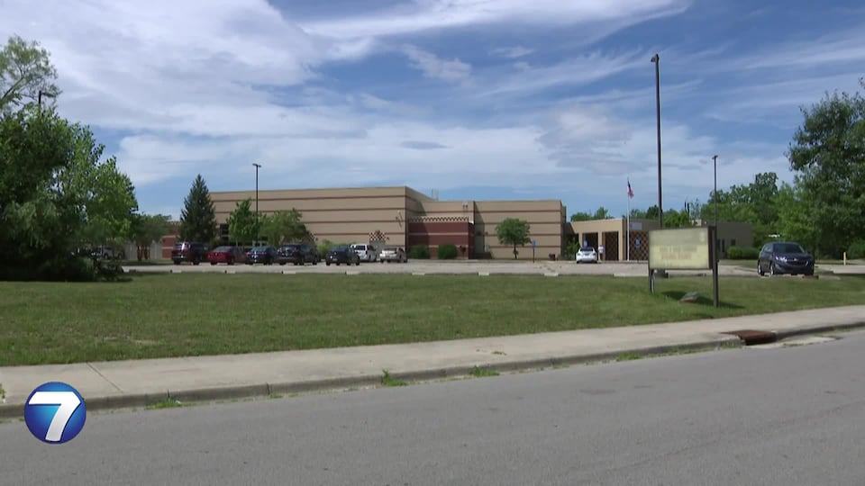 Elementary school principal resigns amid allegations of dragging student