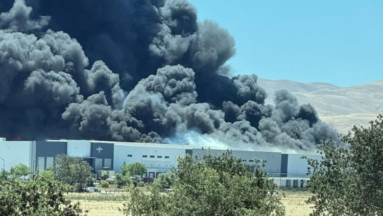 Crews battle 3rd alarm Medline warehouse fire in Tracy
