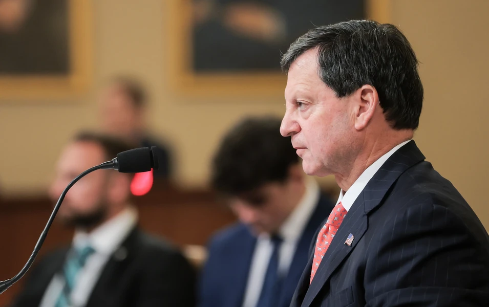 Lawmakers push permanent end to Social Security benefit taxes