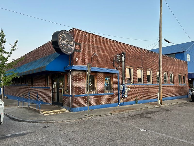 This genuine Tennessee barbecue joint is a legendary staple that locals ...
