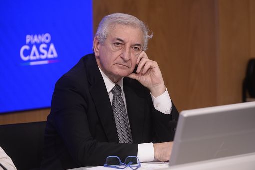 Governo, Foti: Meloni a Bruxelles a testa alta, requiem politico campo ...