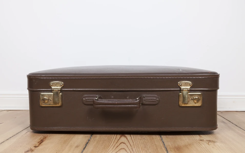 DIY project turns vintage suitcase into functional vanity