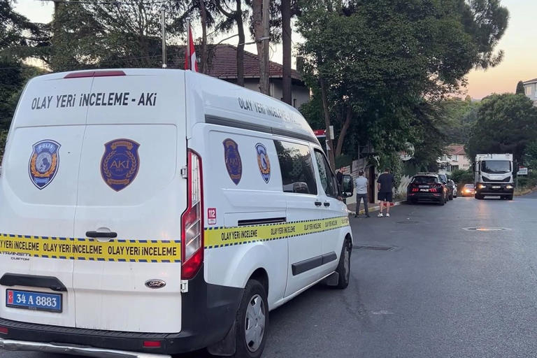 Özel okul sahibi, kadın çalışanını vurdu