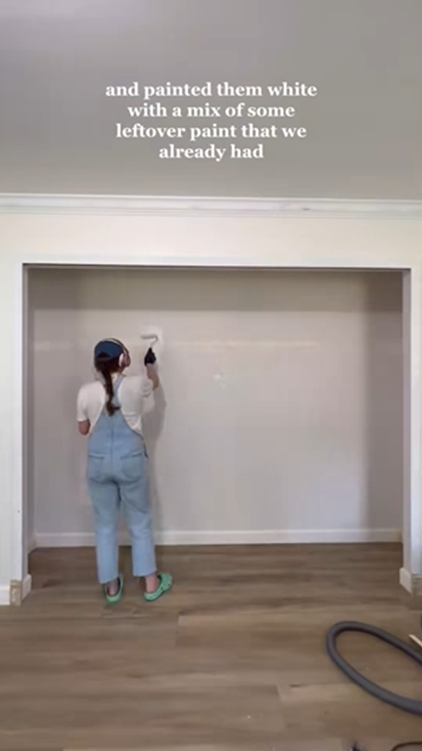 Easy closet organization using a budget friendly bookshelf hack