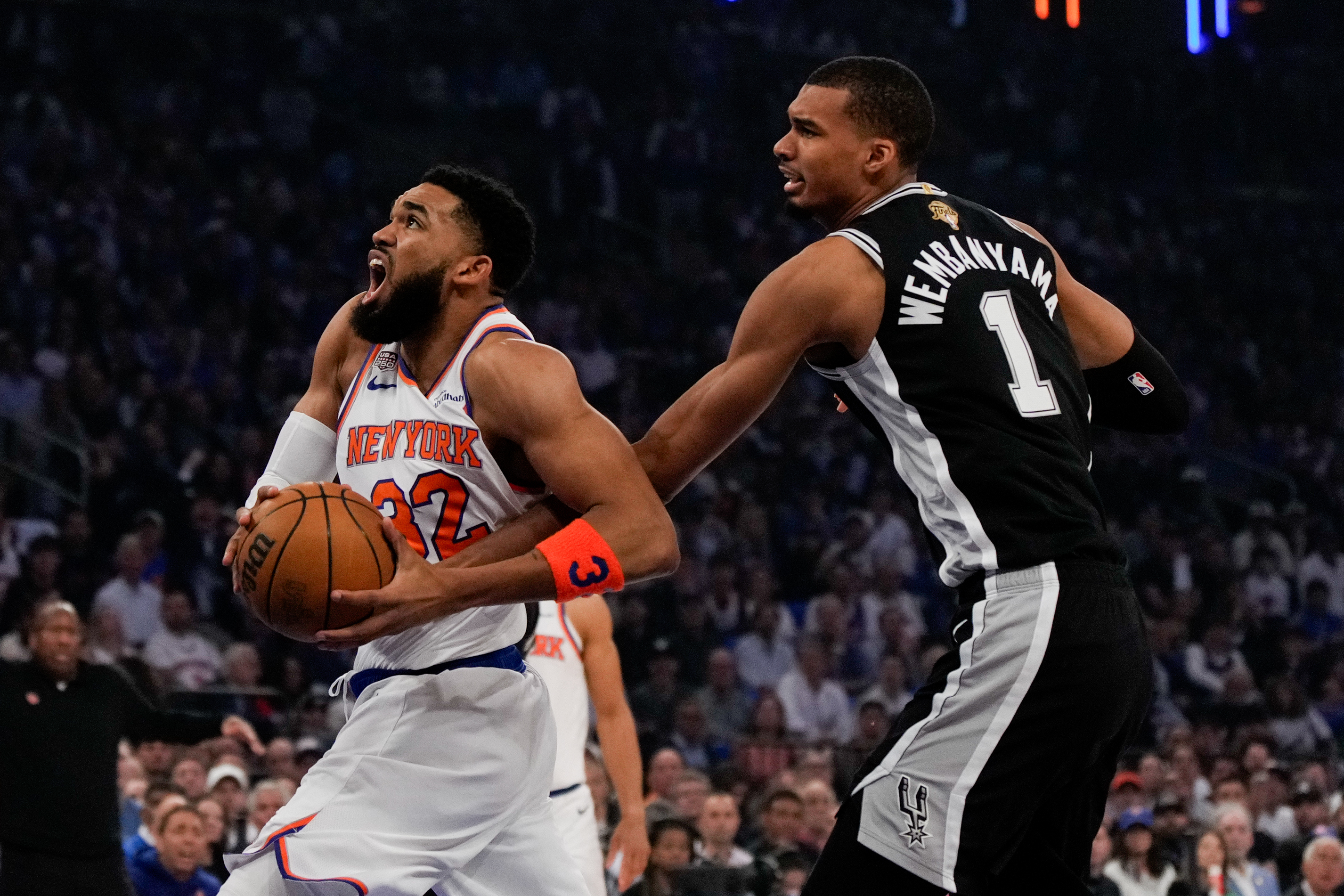 Los Spurs aún creen en el milagro, pero los Knicks están a un triunfo ...