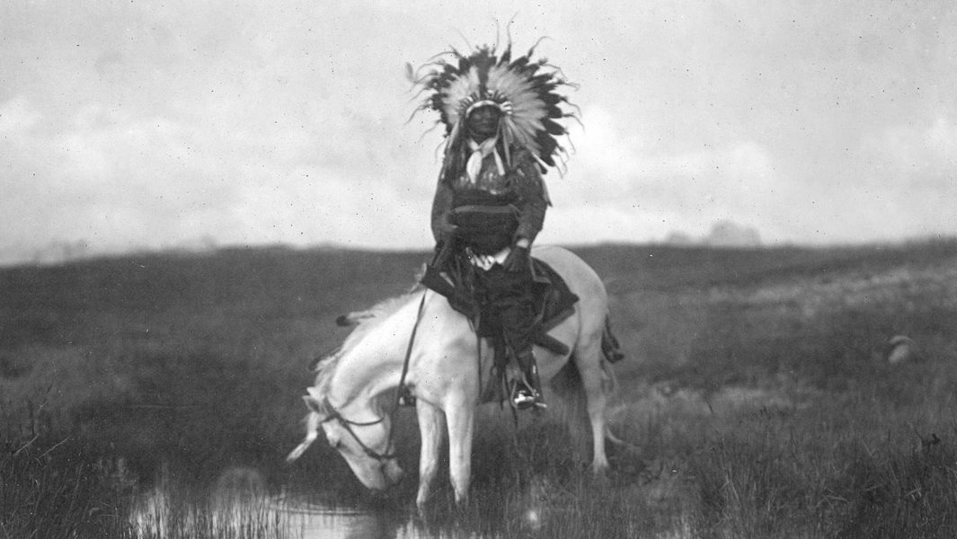13 historic photographs of Native American life