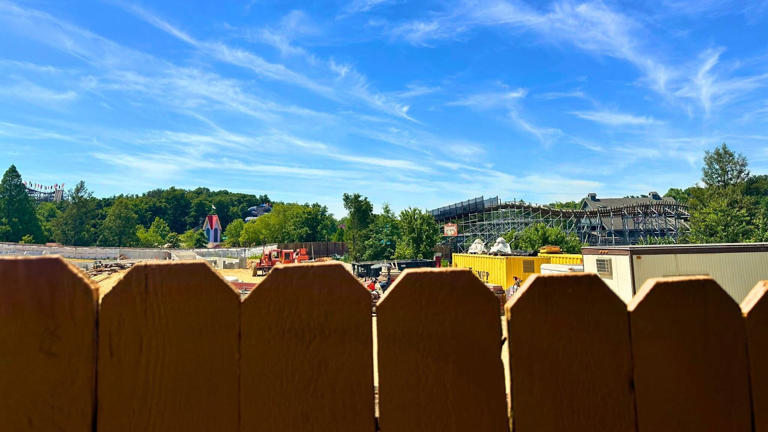 Holiday World teasing huge announcement: 'We've been keeping a secret'