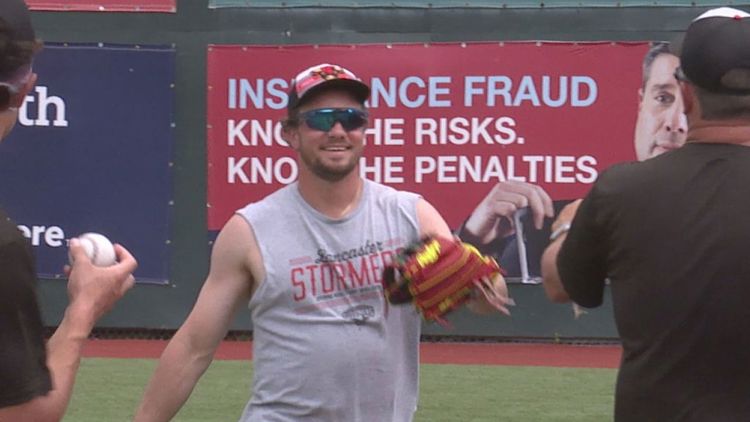 Professional baseball journey gives Lancaster County native a rare ...
