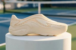 Syntilay's pickleball shoe is first in sport-specific custom recovery