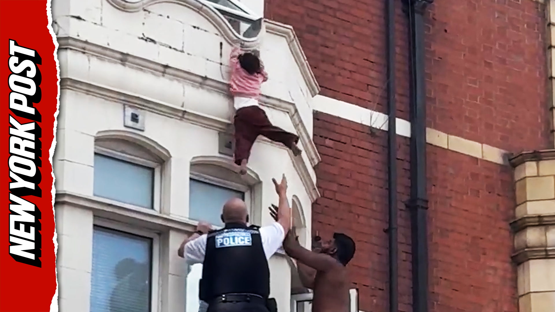 Man saves girl ZF 061126 YT