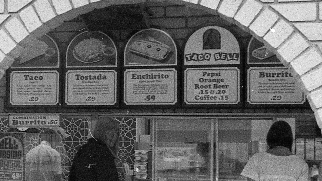 Discontinued Taco Bell menu items fans miss