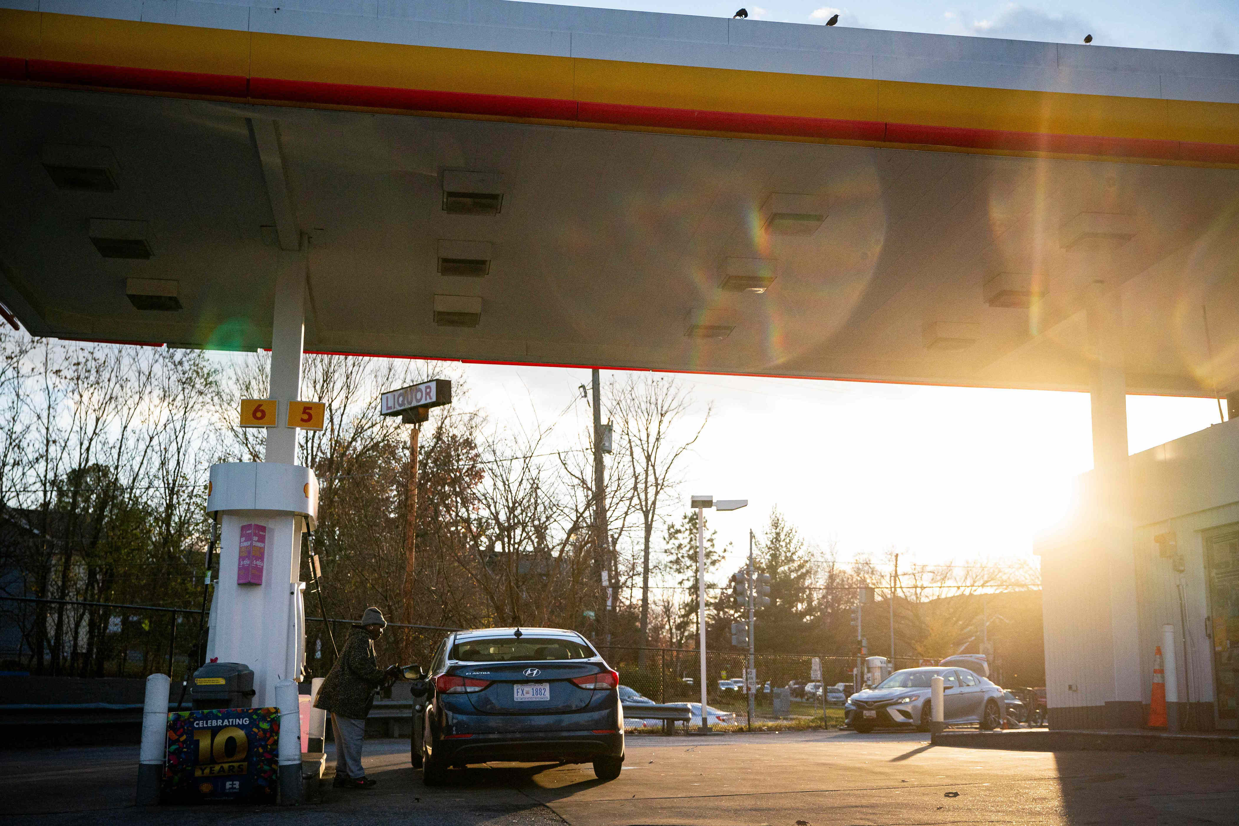 Rising Prices and Labor Market Strains Wave Red Flag For The Economy
