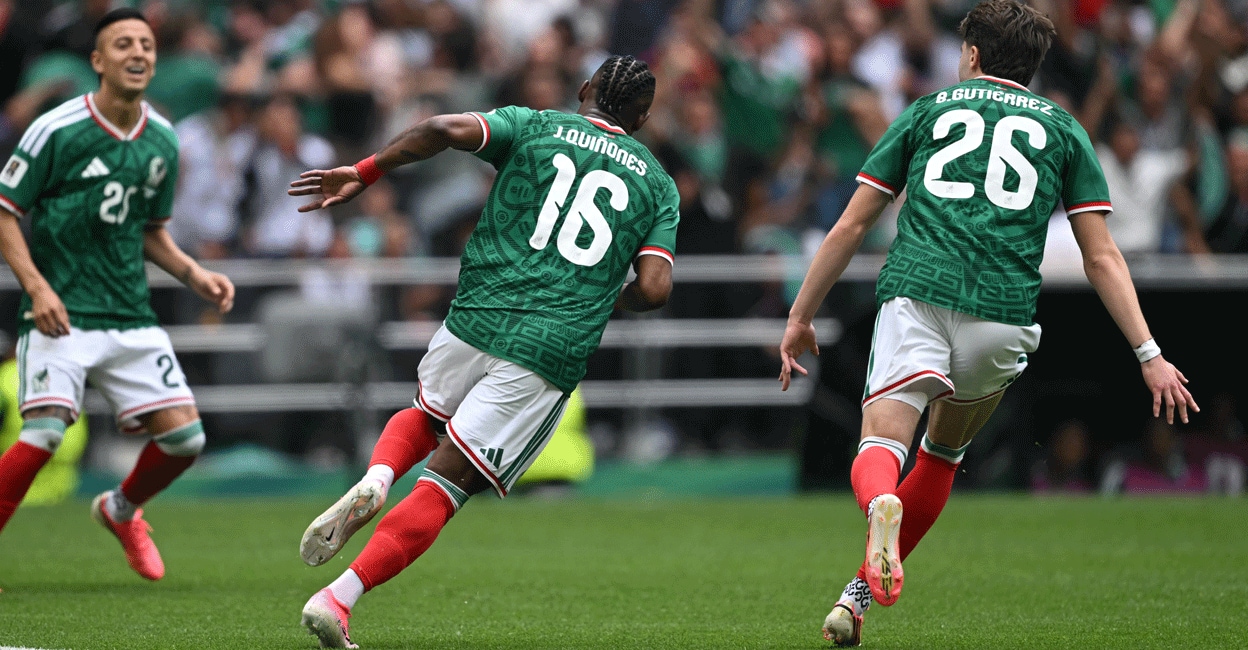 World Cup opener sees 3 red cards, 2 goals as Mexico blank South Africa