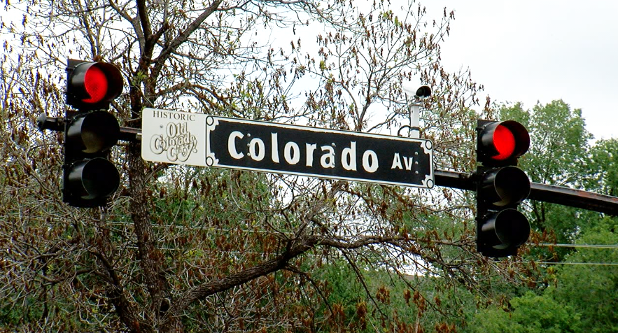 Summer nights in Old Colorado City: Live music, vendors, and more!