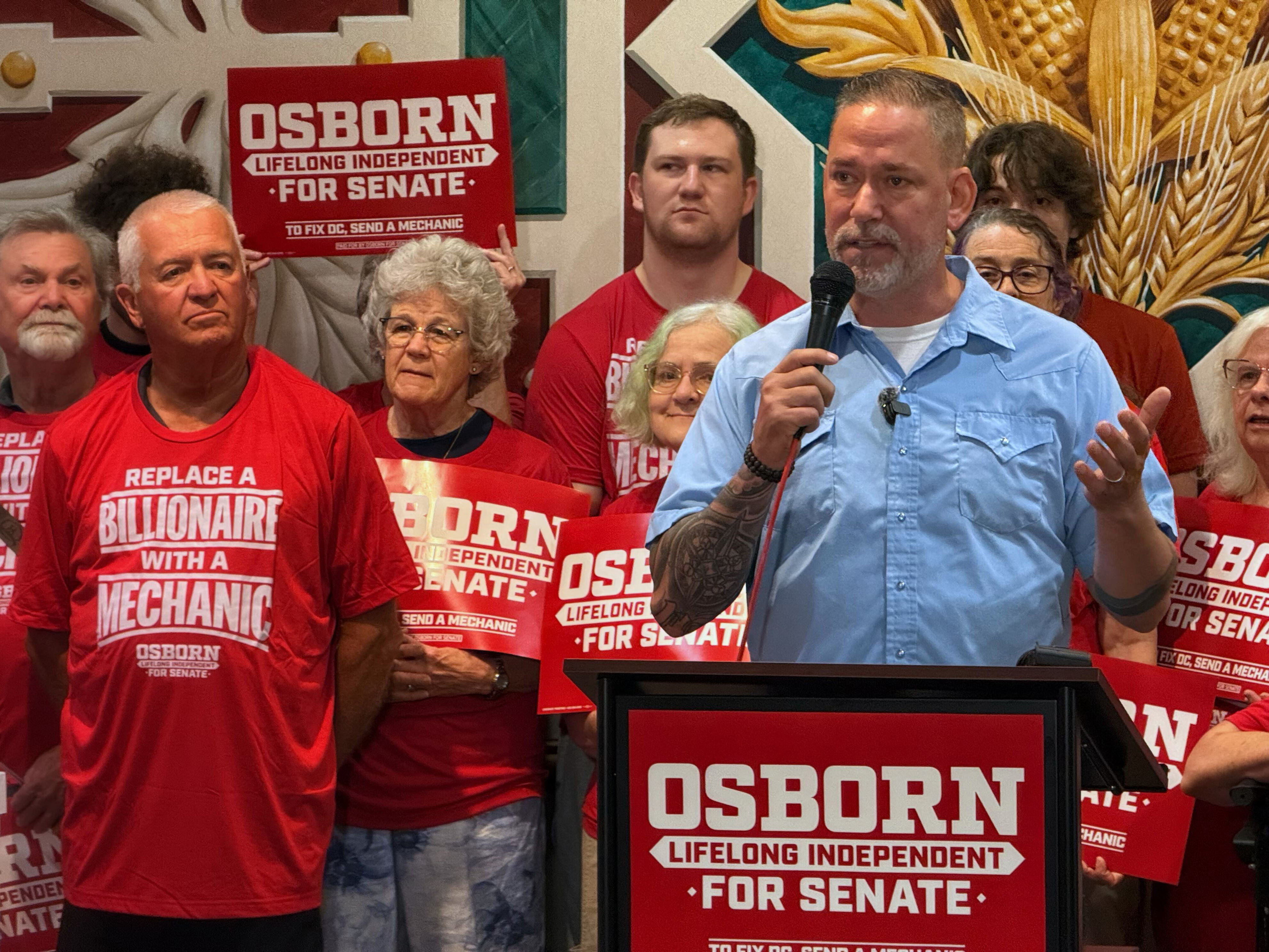 Dan Osborn turns in petition signatures for Nebraska Senate race