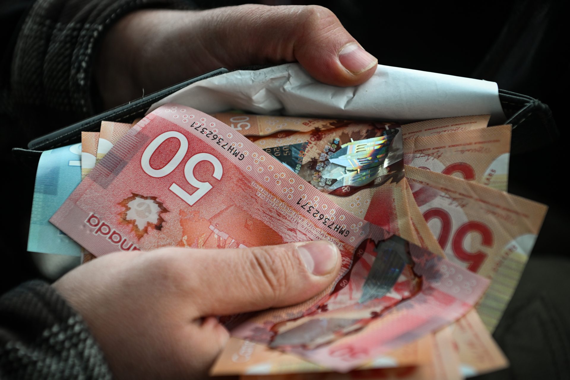 Canadese handel trekt aan, maar de afhankelijkheid van de VS blijft groot