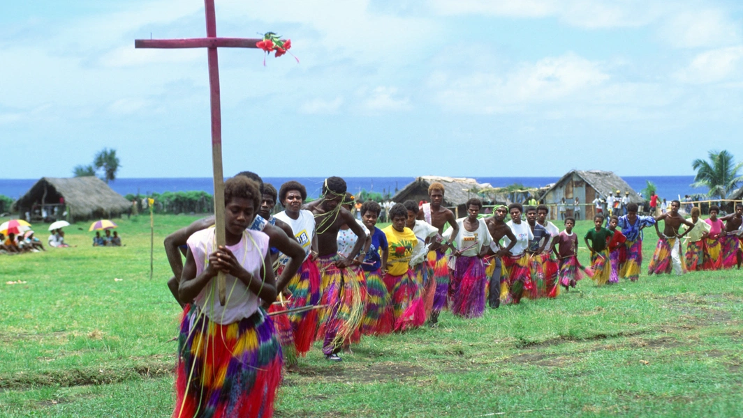 4 fascinating cargo cult traditions in Melanesia