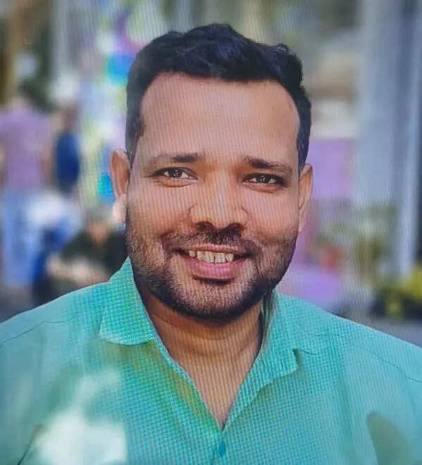 Deoria’s 5-year-old waits for father lost in tanker attack off Oman coast