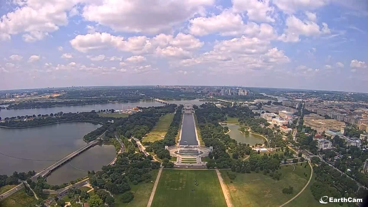 A carving of the numbers '8647' has appeared on the National Mall