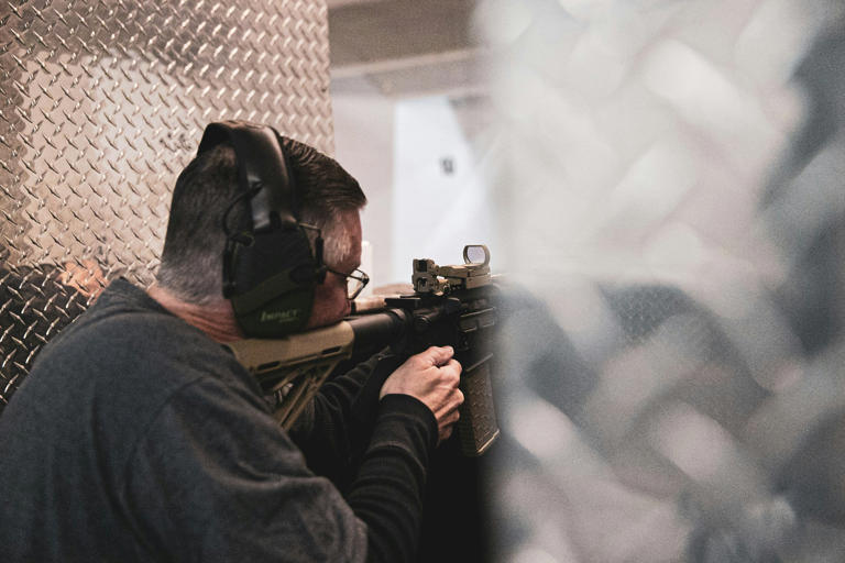 The Red Dot vs Iron Sights Argument That Competitive Shooters Are Still ...
