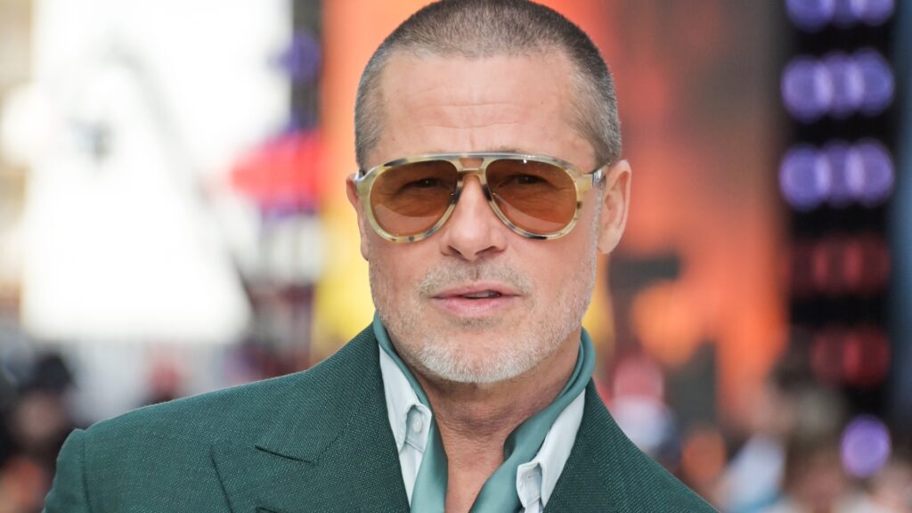 Angelina Jolie & Brad Pitt's daughter Zahara files to change her name