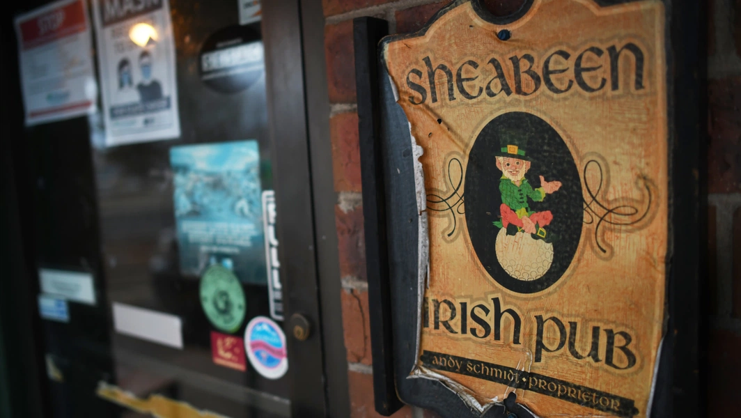 10 historic and beloved Irish pubs across America
