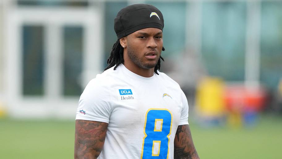 2025 NFL re-draft offers a surprising alternative to Chargers' Omarion ...