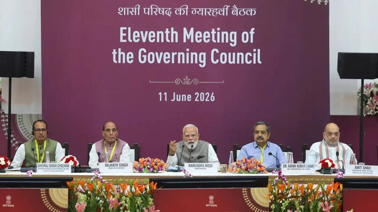Ease compliance burden for investors, PM Modi advises states