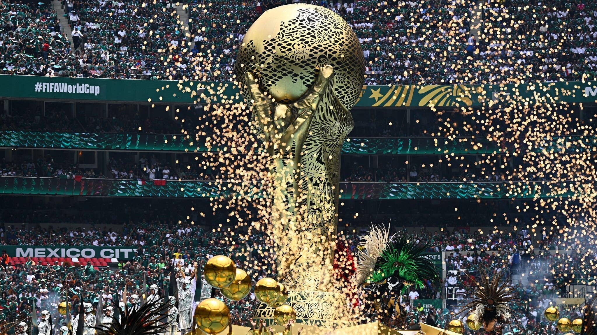 Shakira und Pyro – die Impressionen der WM-Eröffnungsfeier