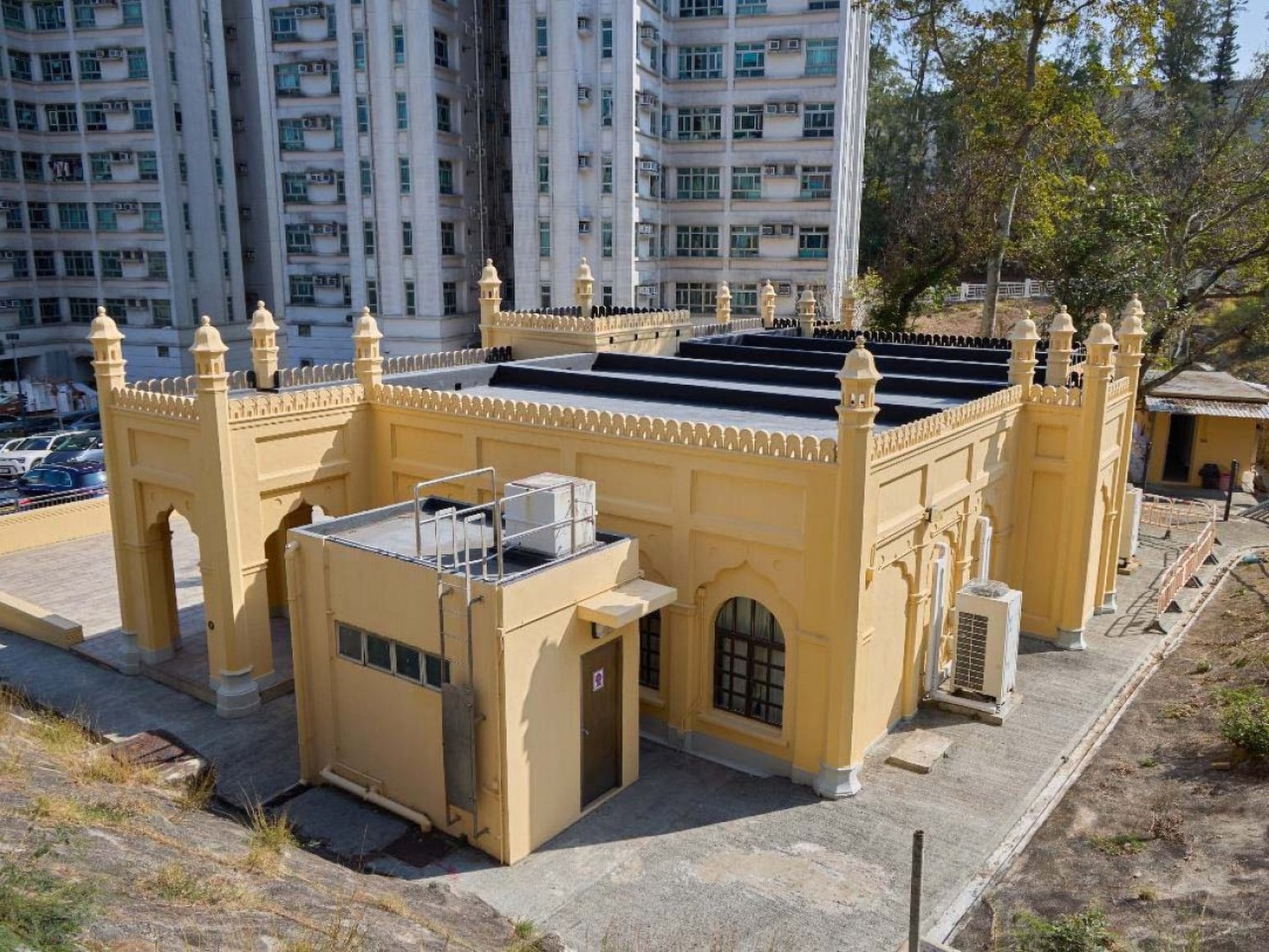 Board backs proposal to give temple, mosque highest level of heritage ...