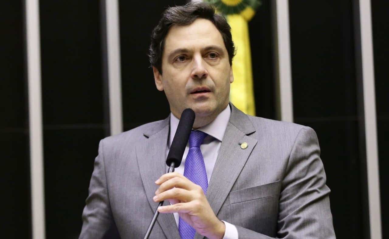 Projeto de deputado bolsonarista é alvo de denúncia à PGR por racismo ...