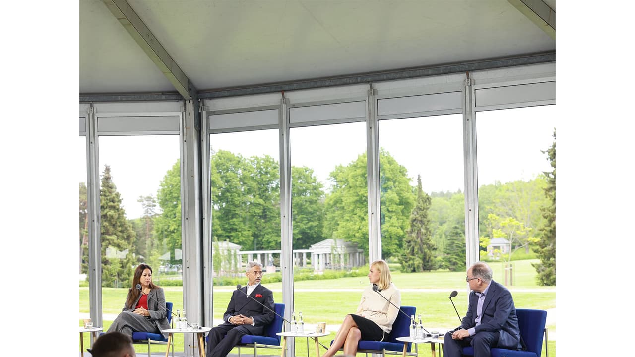 Jaishankar in Finland discusses new geopolitical competition, conflicts