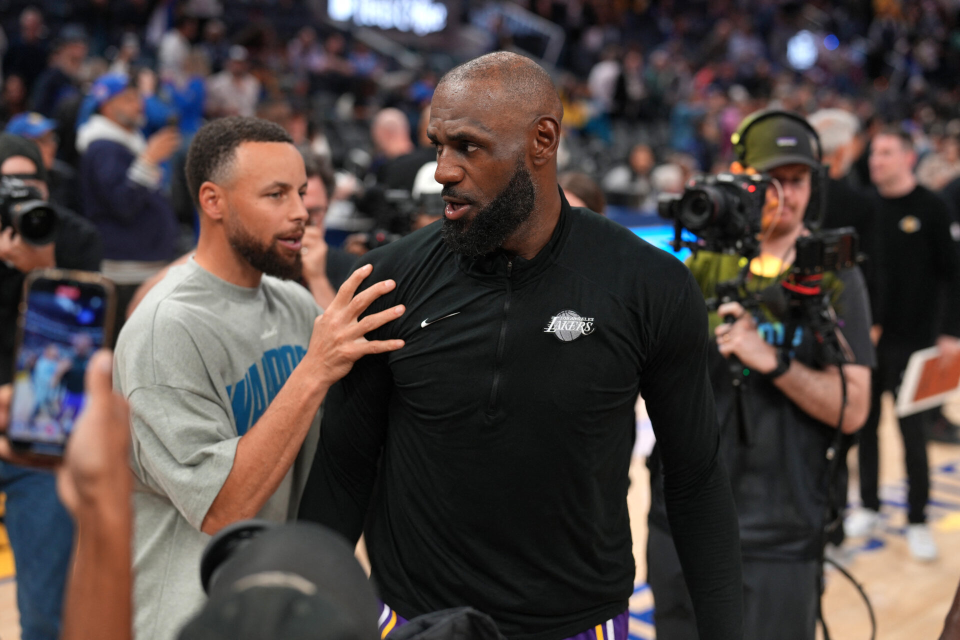 Bill Simmons says he will 'bet his life' that LeBron James signs with ...