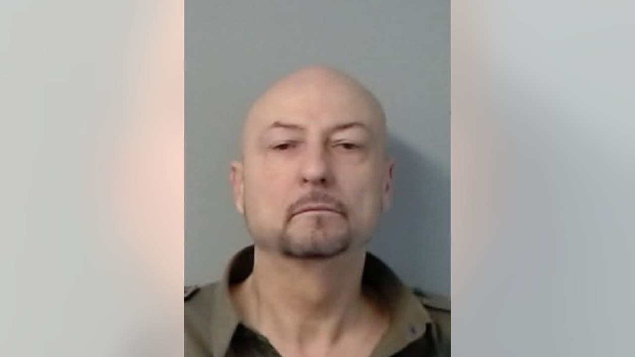 ISP: Suburban Chicago man arrested hours after road rage shooting on I-294