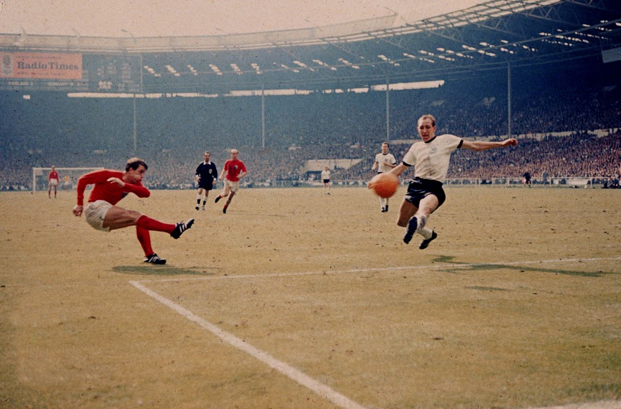 Sir Geoff Hurst identifies Alan Shearer as his closest stylistic match ...
