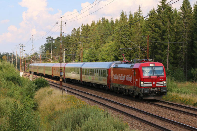 New Swedish train runs 600km along the picturesque west coast