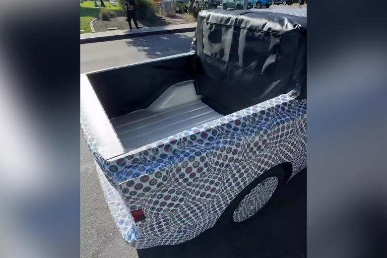 Ford's affordable electric ute spotted for the first time