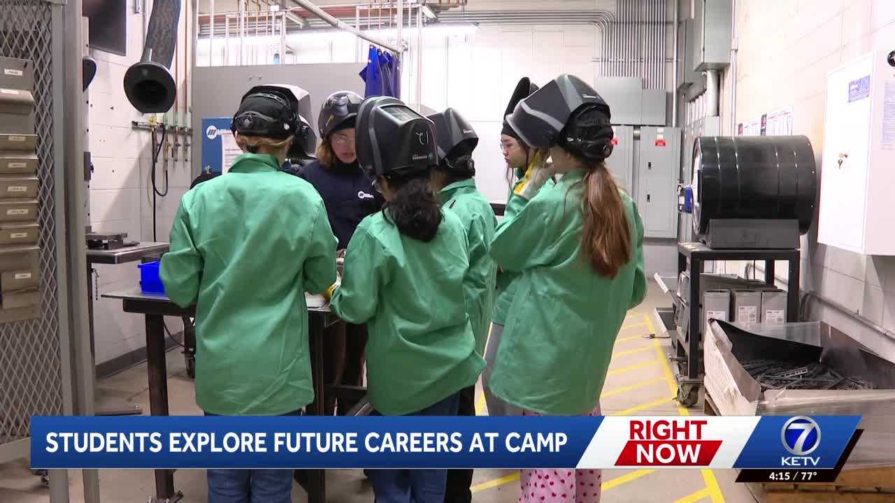 Middle school girls learn welding at STEM manufacturing camp