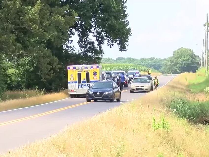 Deputy chase ends in crash at Oscar Patterson and Macon Road