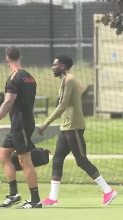 Vertical soccer WC26 Canada training