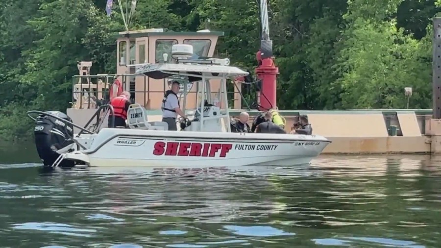 Emergency services training takes place on Great Sacandaga Lake