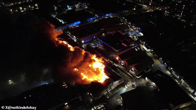 Huge fire erupts at London warehouse as 150 firefighters rush to tackle ...