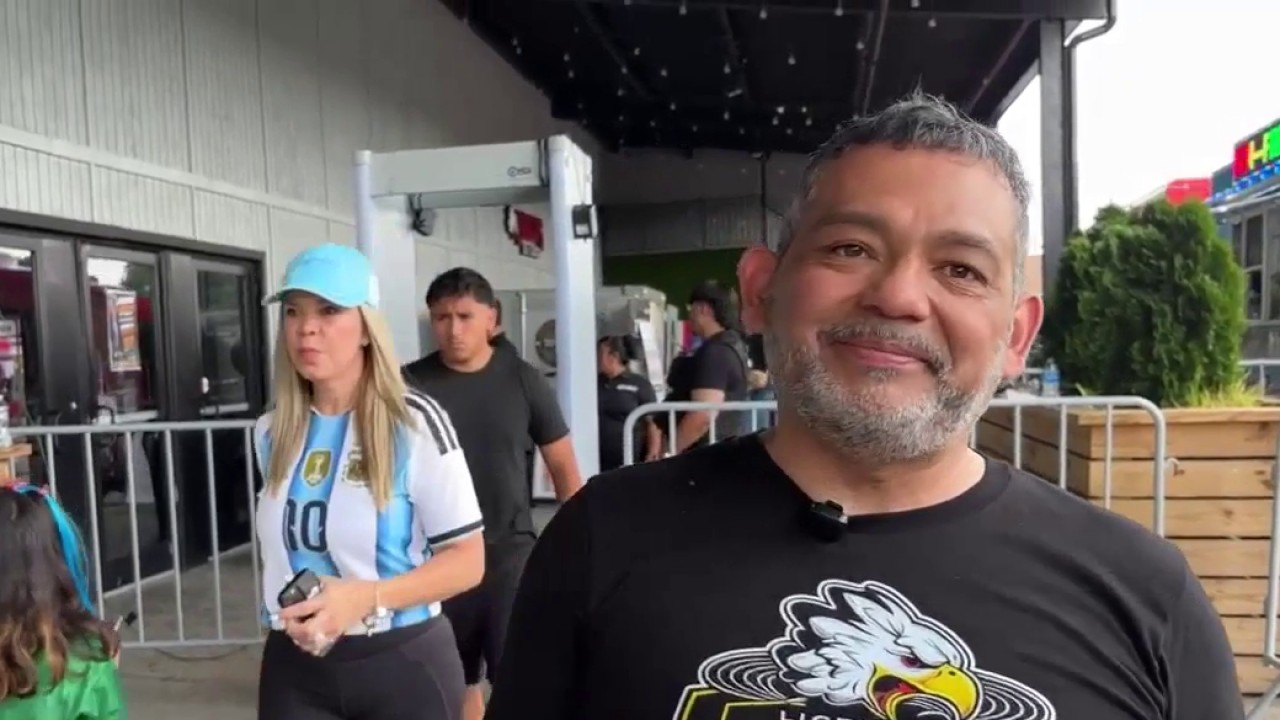 Local arena packs out for Mexico FIFA watch party