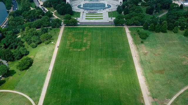 Mysterious markings spark investigation on National Mall