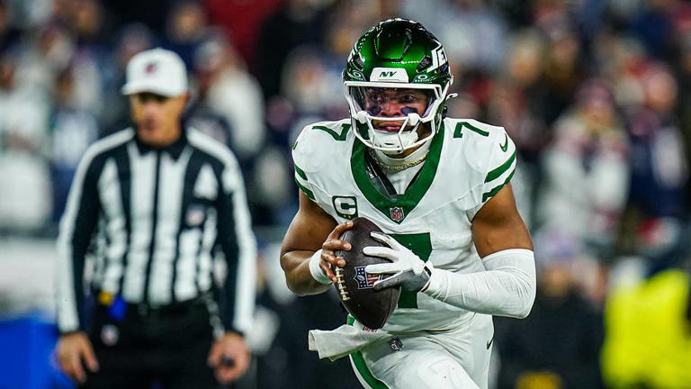 These 4 Chiefs won't be back next season after Patrick Mahomes' new ...